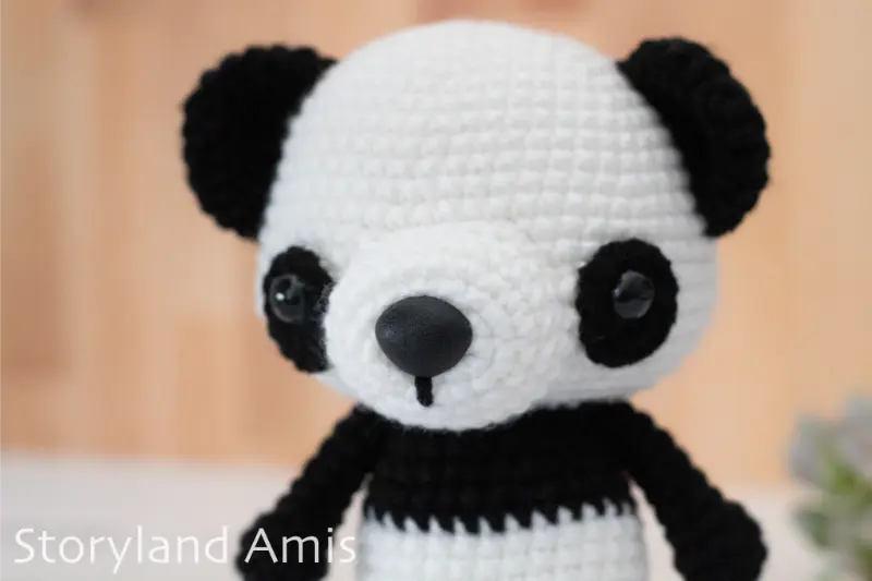 Free Panda Amigurumi Pattern - Easy Crochet Tutorial - Storyland Amis